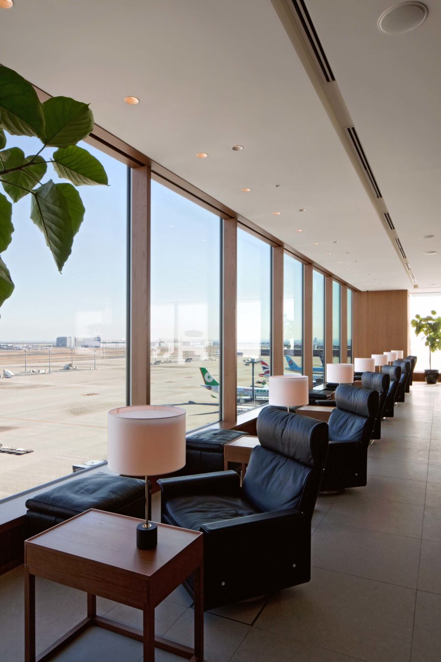 Cathay Pacific lounge concept - STUDIOILSE