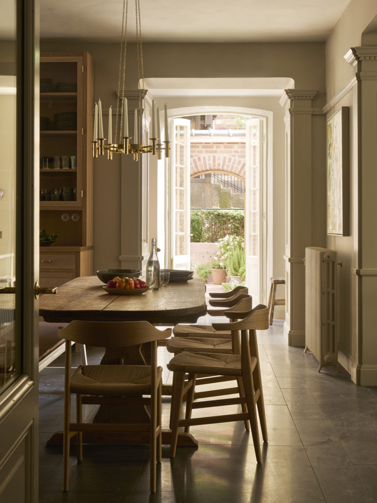 Ett Hem, Number 4, Stockholm 2022 - STUDIOILSE